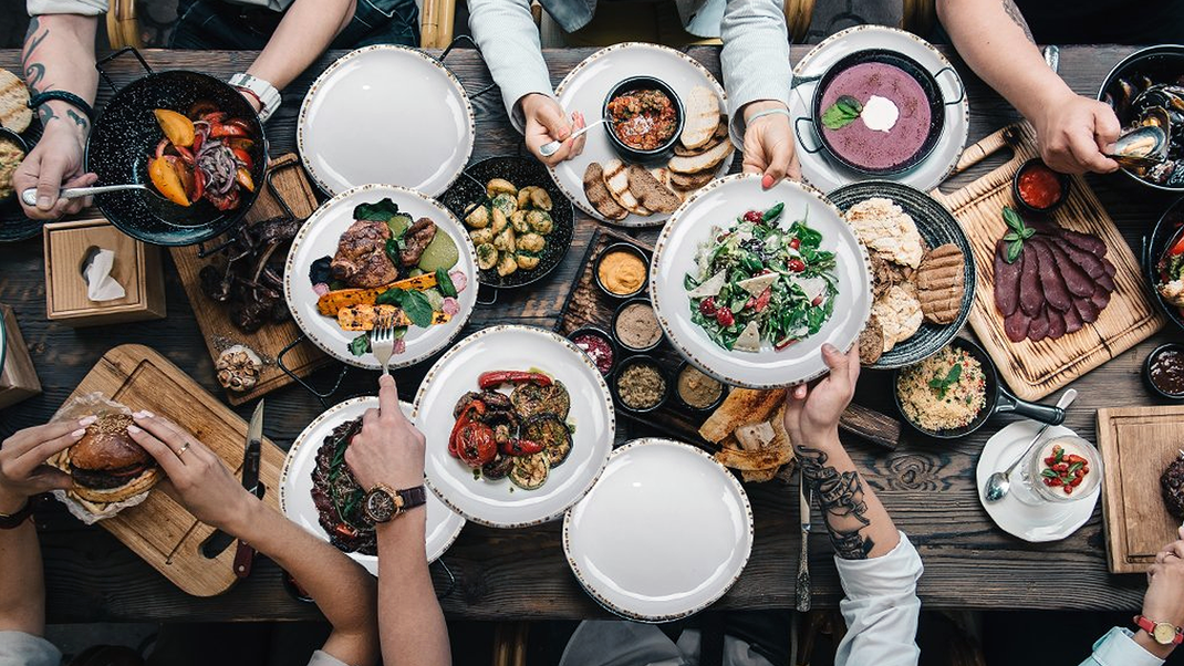 12" savor clay azul iris oval melamine plate, 12''L x 7.75"W x 0.88"H ...